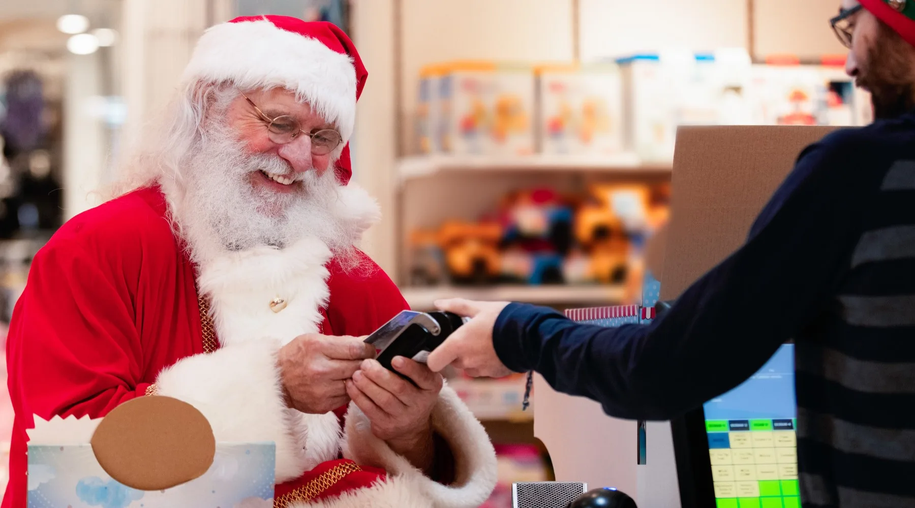 5 ways to get the most out of your credit card this Christmas