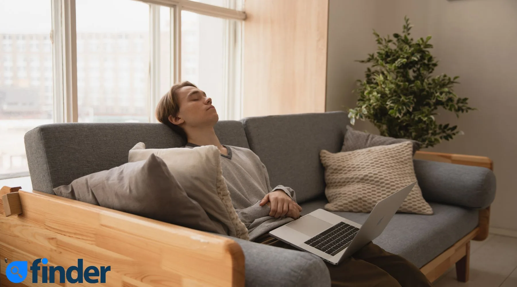 Avoiding doctors: Risks for broke Australians explained | Finder